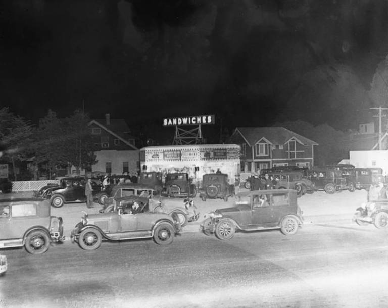 6290 Sunset: Pig Stand / Carpenter’s Drive-In | J. H. Graham